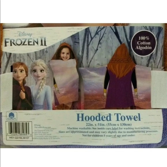 Disney | Other | Disney Frozen Ii Elsa Anna Olaf Hooded Bath Towel ...